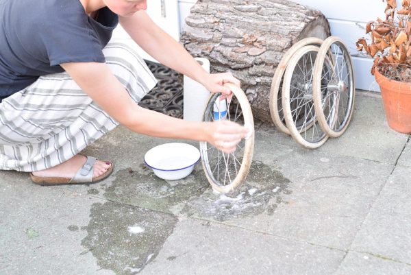DIY Vintage Pram Restoration: How to Restore Prams - the Haven of Rest