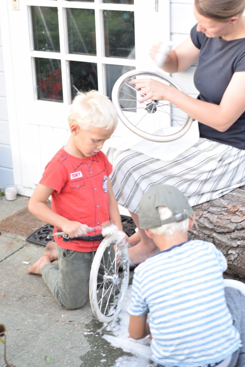DIY Vintage Pram Restoration: How to Restore Prams - the Haven of Rest