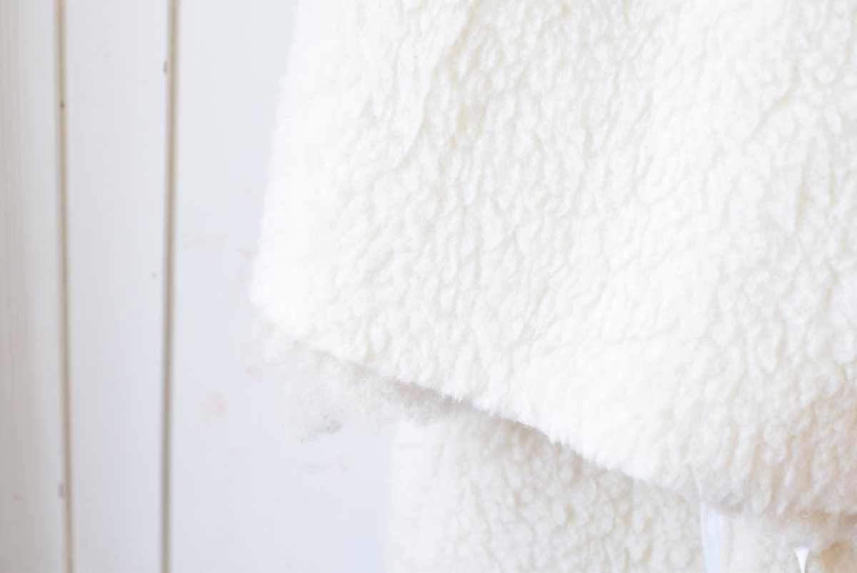 How to Wash a Wool Blanket at Home (Step-by-Step) - the Haven of Rest