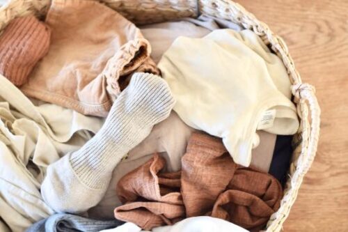 How to Dry Laundry Outside - the Haven of Rest